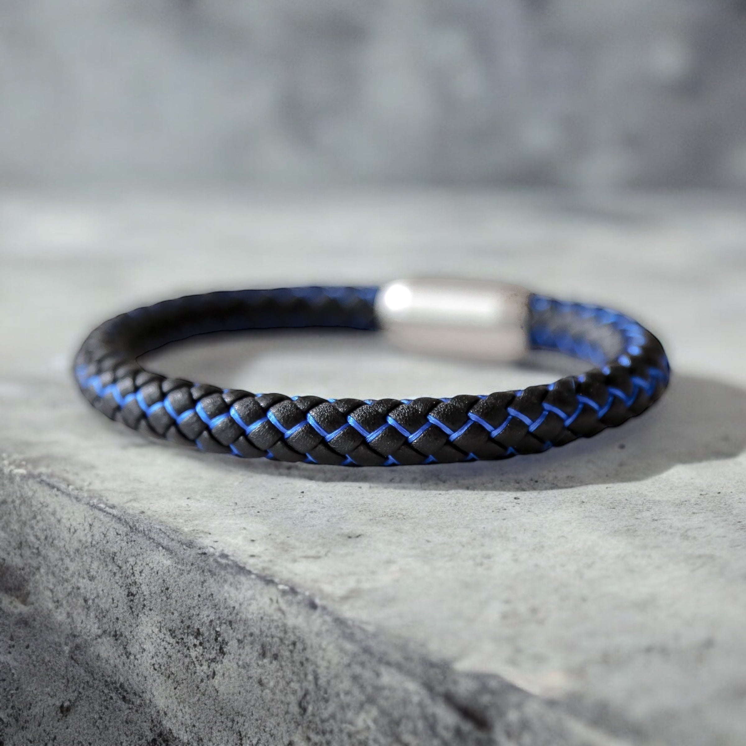 AXEL BLUE - Men's Bracelet – Man Cave And Apparel