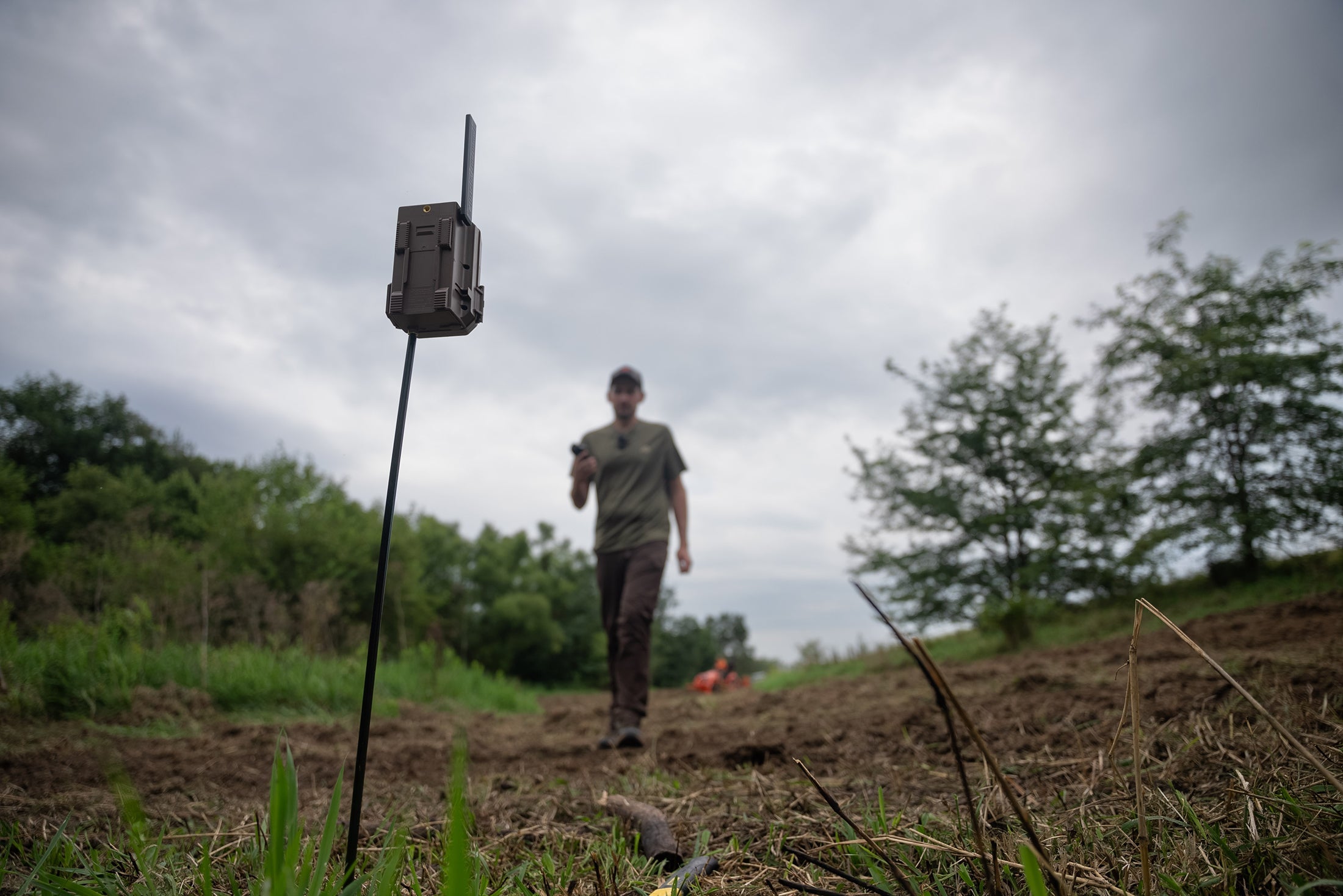 Universal Camera Stake – Man Cave And Apparel