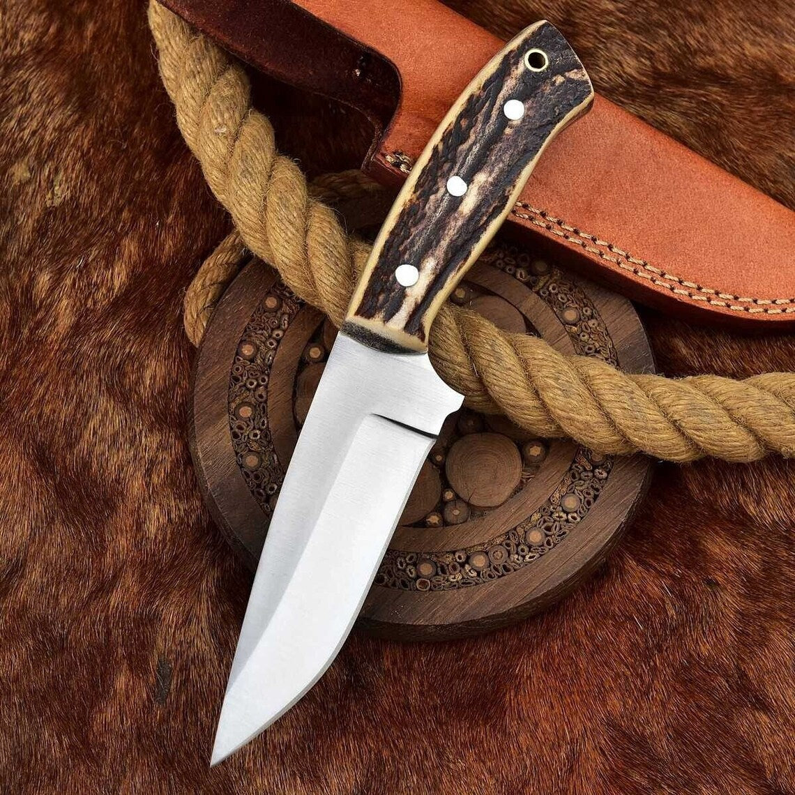 Custom Handmade Great Skinning Knife with Leather Sheath – Man Cave And ...